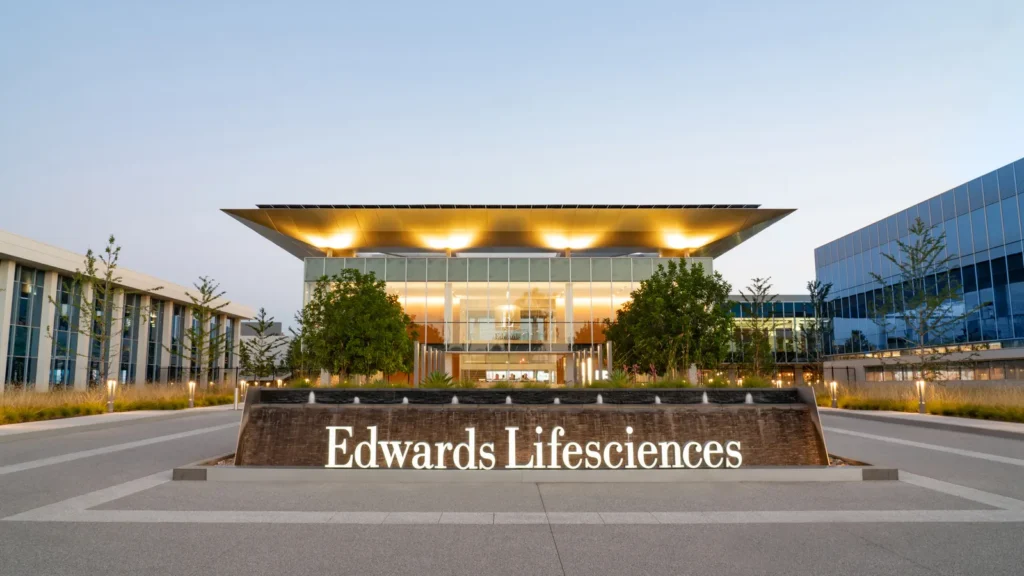 Edwards CFO Scott Ullem to exit post – MedGrade